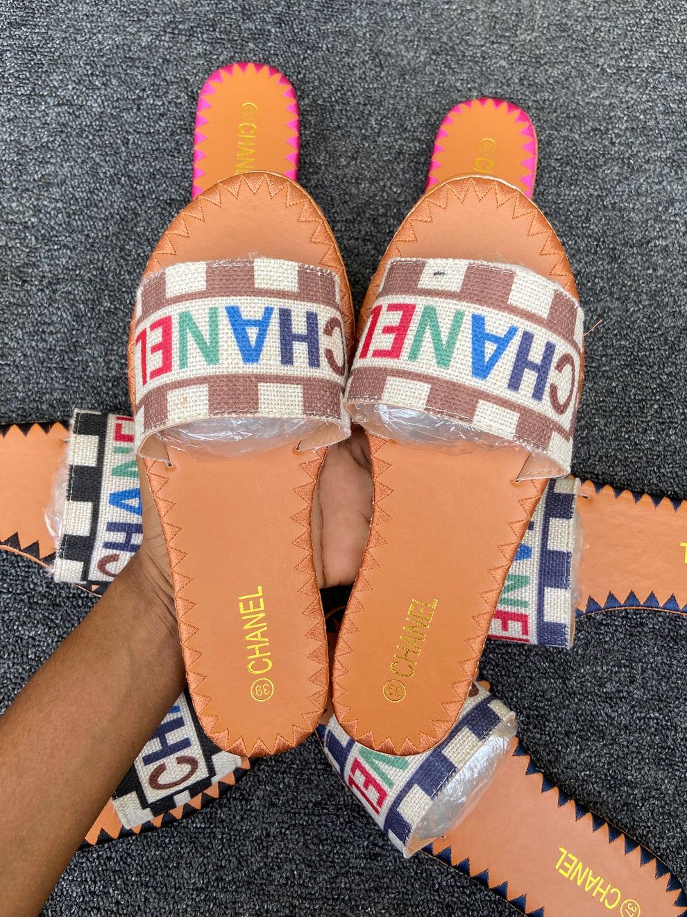 Weave channel – Madam Fine Slippers